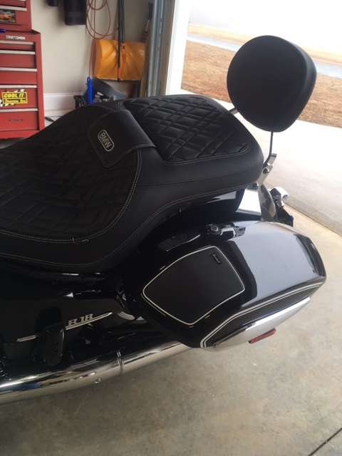 BMW R18 Chrome / Black Passenger Backrest / Sissy bar